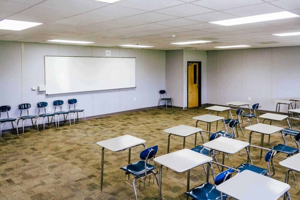 64’x388′ Classroom / Office Building - Office Building Texas